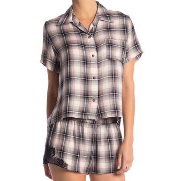 Midnight Bakery | Intimates & Sleepwear | Euc Midnight Bakery Pink ...